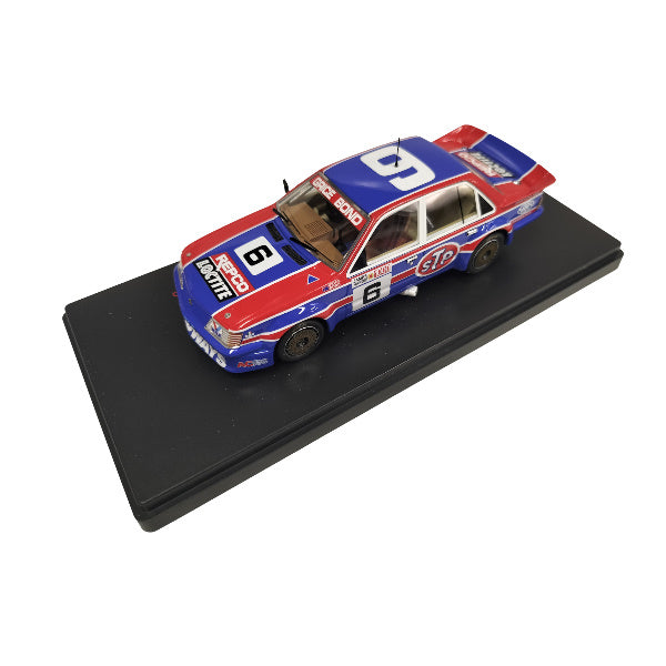 1:43 scale Allan Grice/Colin Bond #6 STP Roadways VH Commodore 1983 Ba